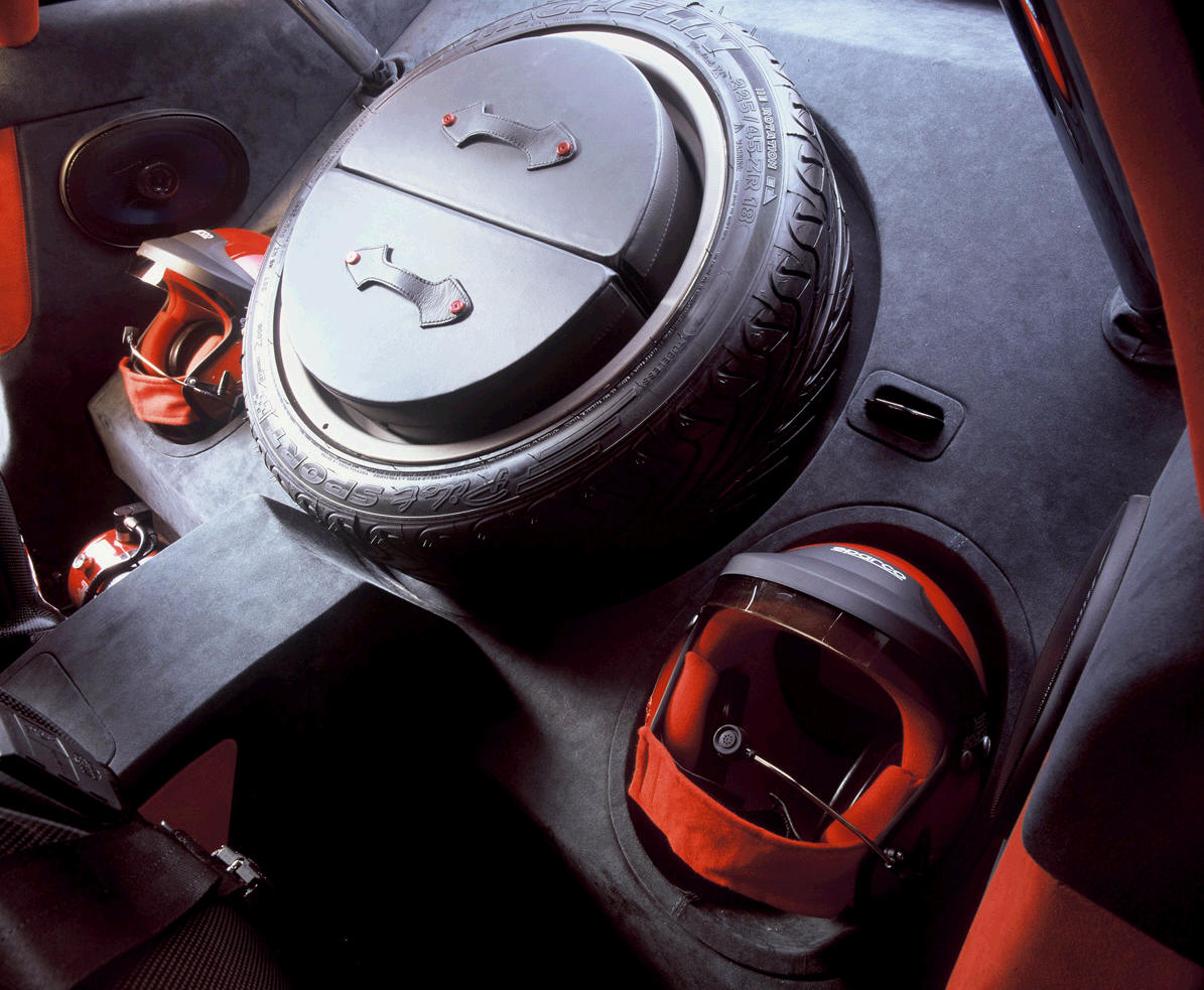 Brand new MG XPower SV Launched - Richii.com